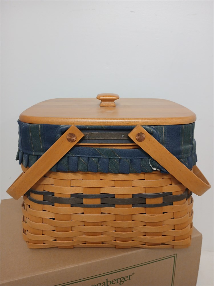 Transitional Design Online Auctions - Signed Longaberger Baskets / Two