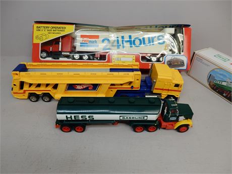 Transitional Design Online Auctions - Toy Trucks / Hot Wheel Trailer ...