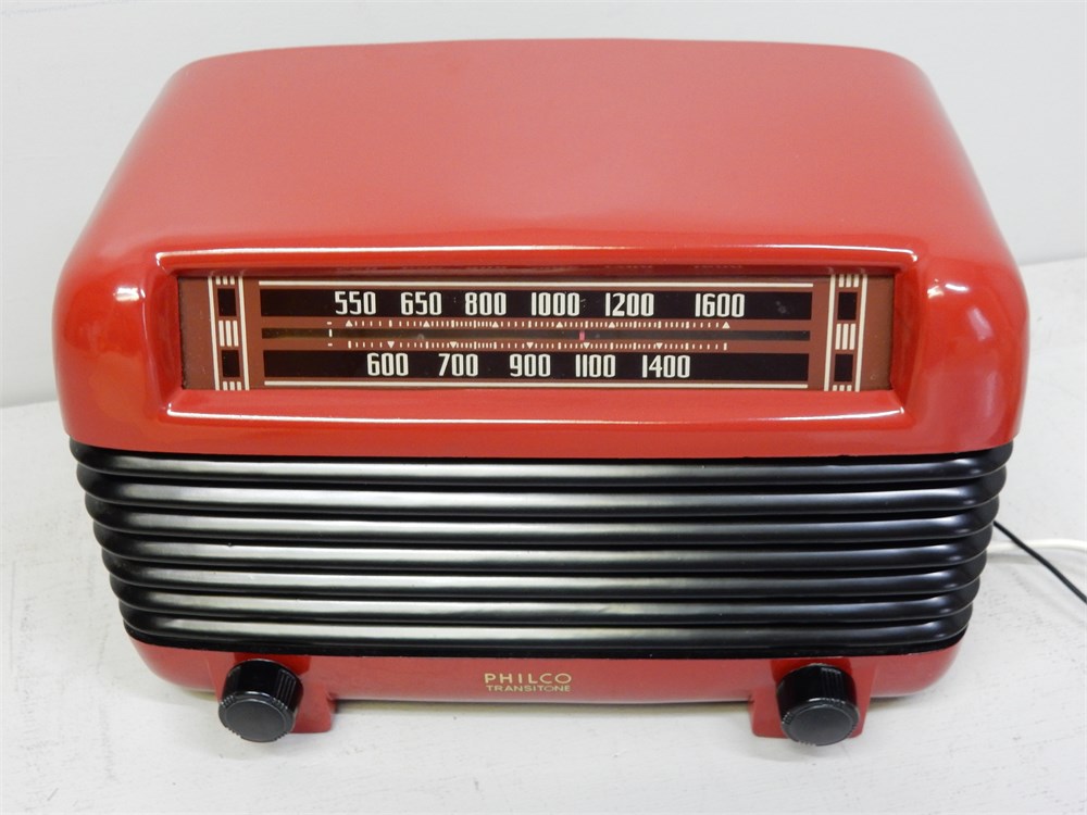 Transitional Design Online Auctions - Philco Transitone Bakelite Radio ...