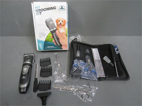 Transitional Design Online Auctions - Pet Grooming Kit