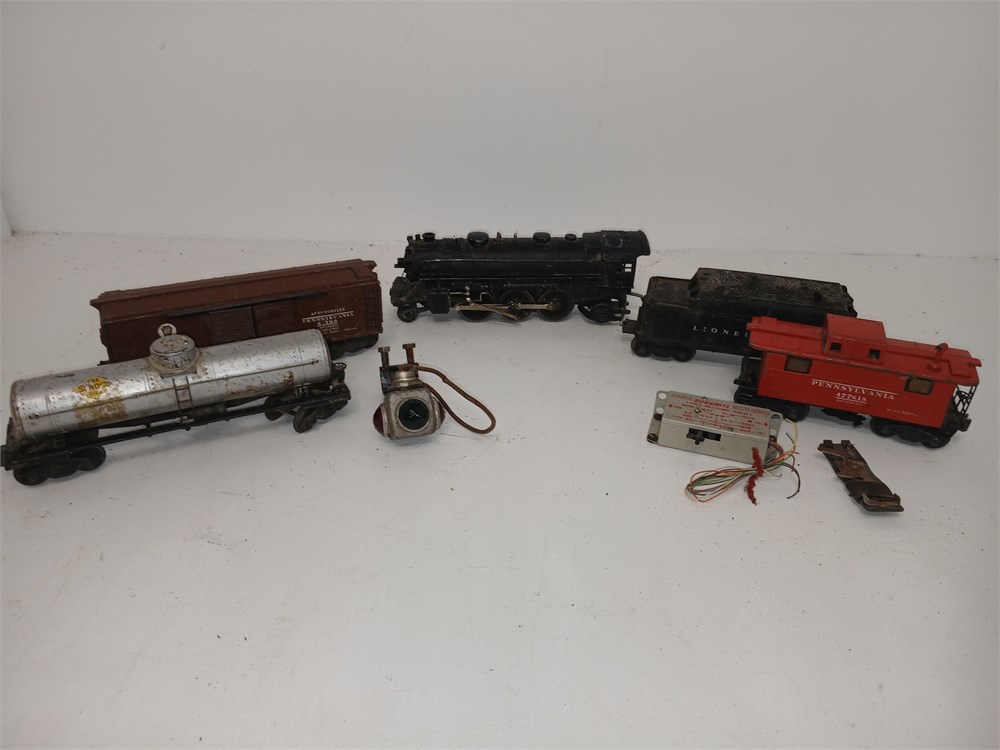 Transitional Design Online Auctions - Lionel "O" Gauge Models Train & Track