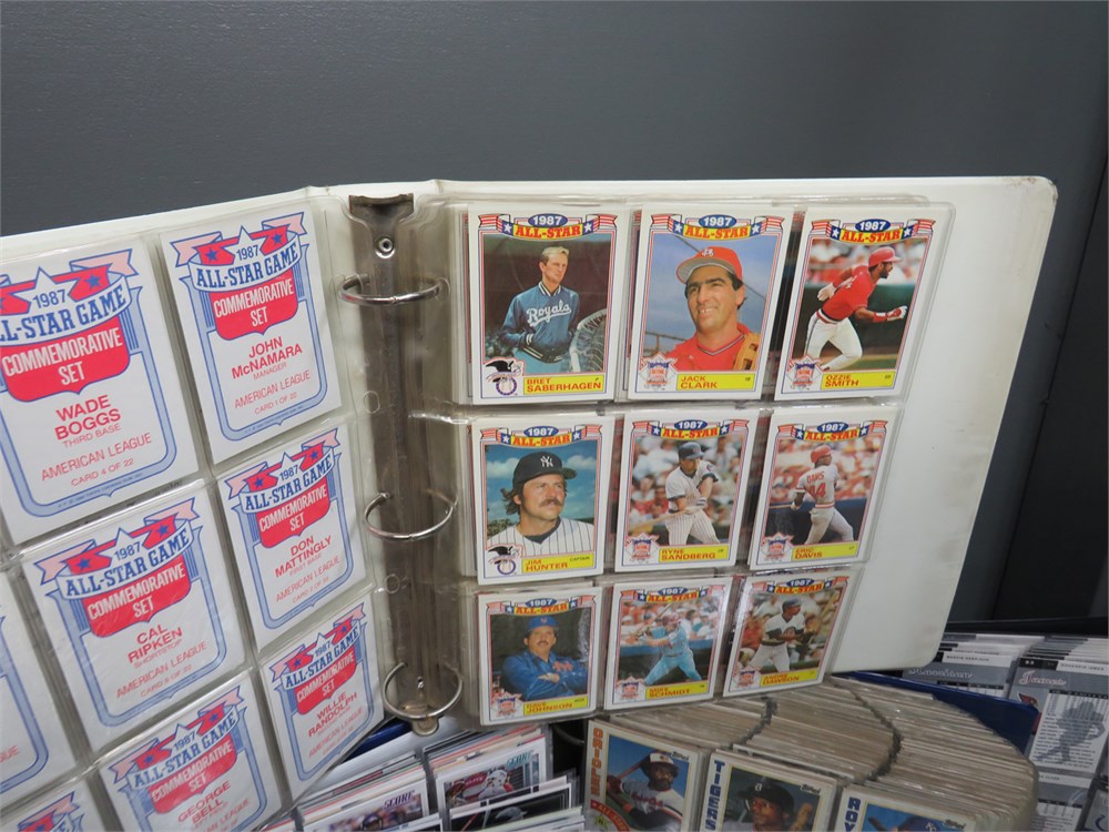 Transitional Design Online Auctions - 7 Binders Baseball Football ...