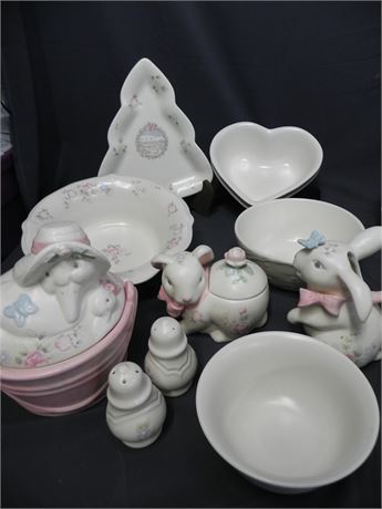 Transitional Design Online Auctions - Pfaltzgraff Dinnerware / Tea Rose ...