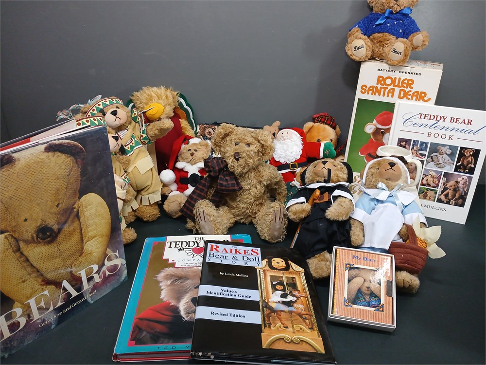 Transitional Design Online Auctions - Teddy Bears, Books