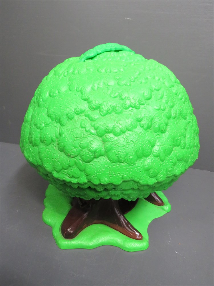Transitional Design Online Auctions - 1975 Kenner Tree Tots Family Tree ...