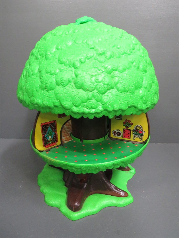 Transitional Design Online Auctions - 1975 Kenner Tree Tots Family Tree ...