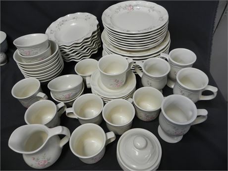 Transitional Design Online Auctions - Pfaltzgraff Dinnerware / Tea Rose ...