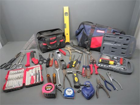 Transitional Design Online Auctions - Hand Tool Lot