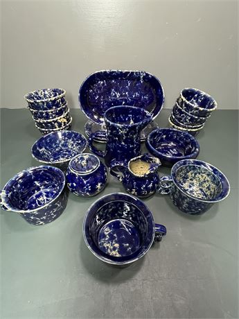 Transitional Design Online Auctions - Bennington Potters Collection