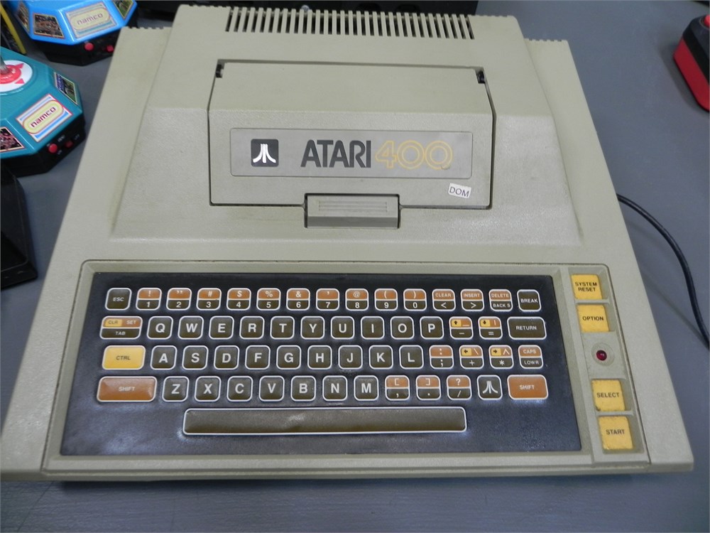 Transitional Design Online Auctions - Vintage Atari 400 Computer ...