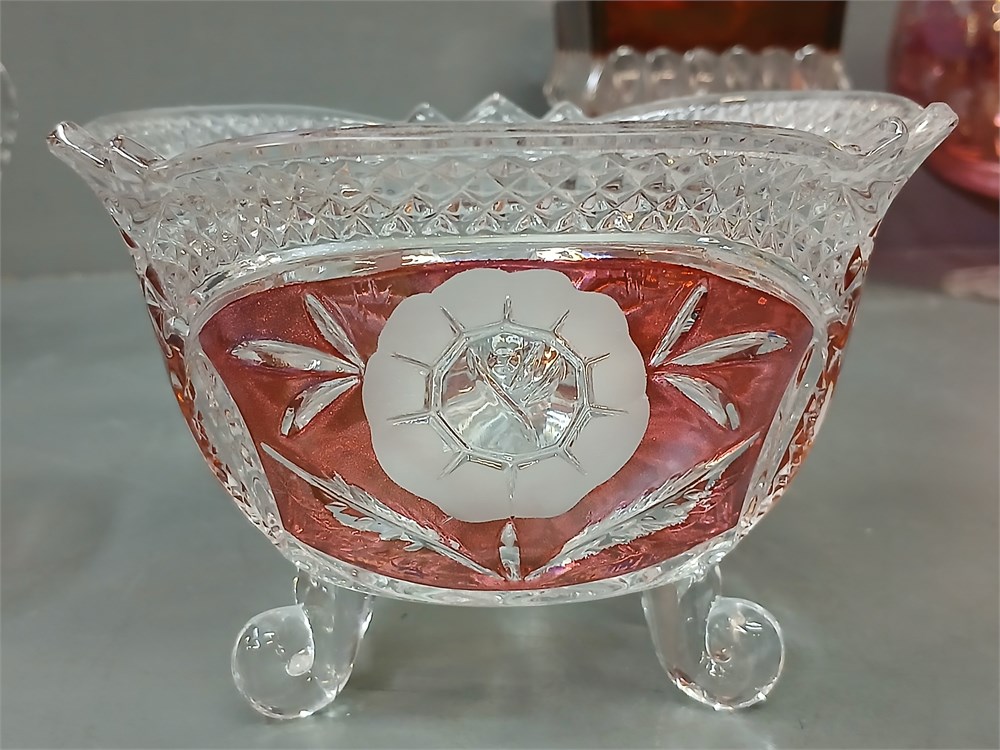 Transitional Design Online Auctions - "Ruby flash" lead crystal pieces