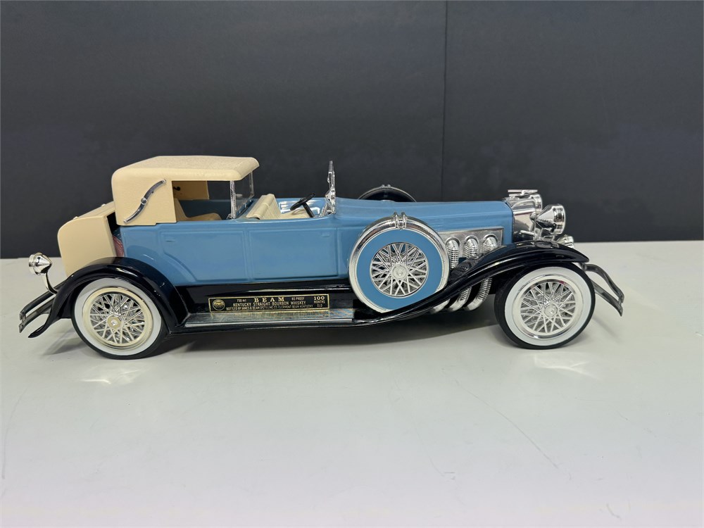 Transitional Design Online Auctions - Decanter-1934 Duesenberg Blue ...