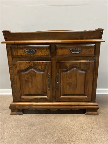 Transitional Design Online Auctions - Buffet