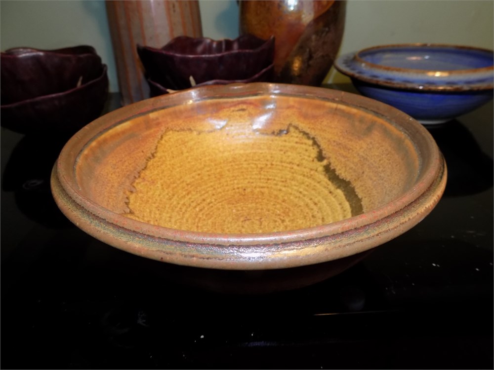 Transitional Design Online Auctions - Unique Rare Ceramic Pottery ...
