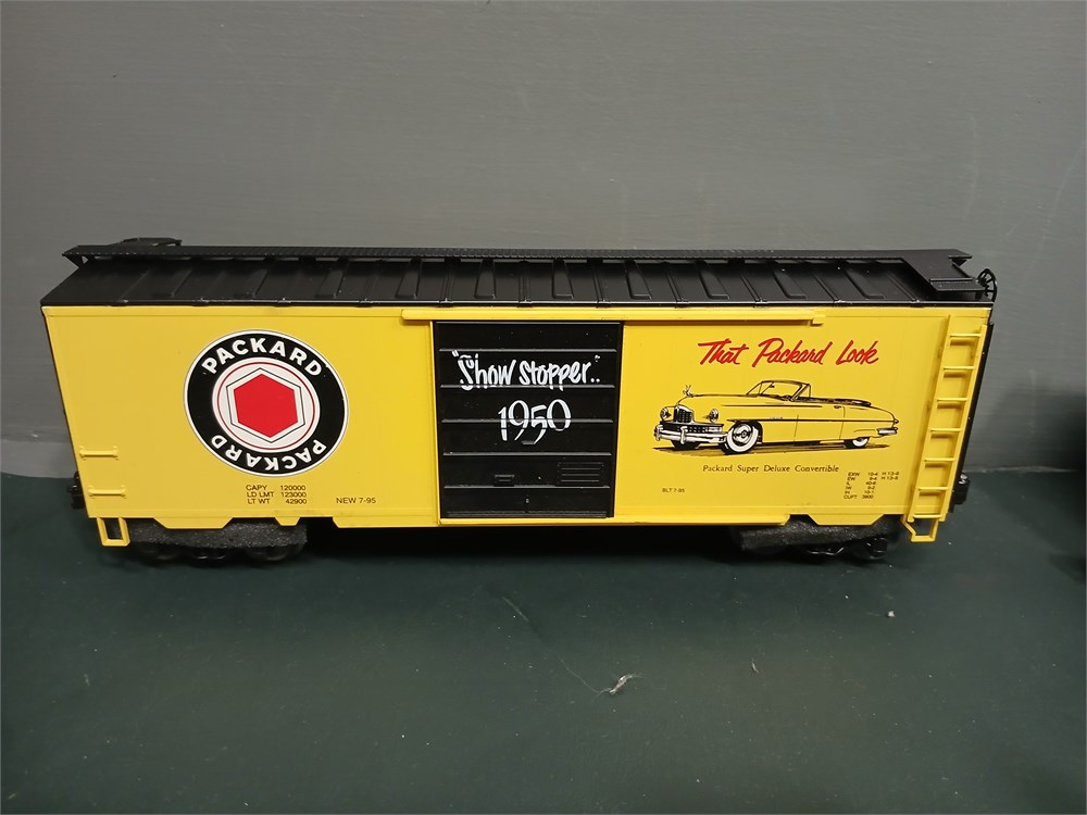 Transitional Design Online Auctions - Model train freight cars