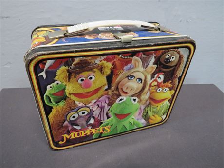 Transitional Design Online Auctions - 1979 Muppets Metal Lunch Box